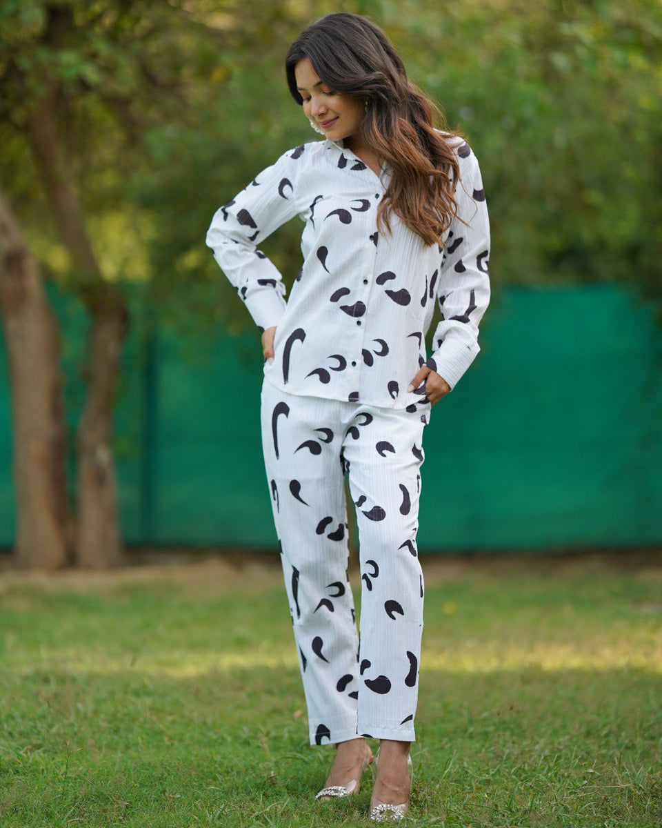 White With Black Texture Co-Ord Set